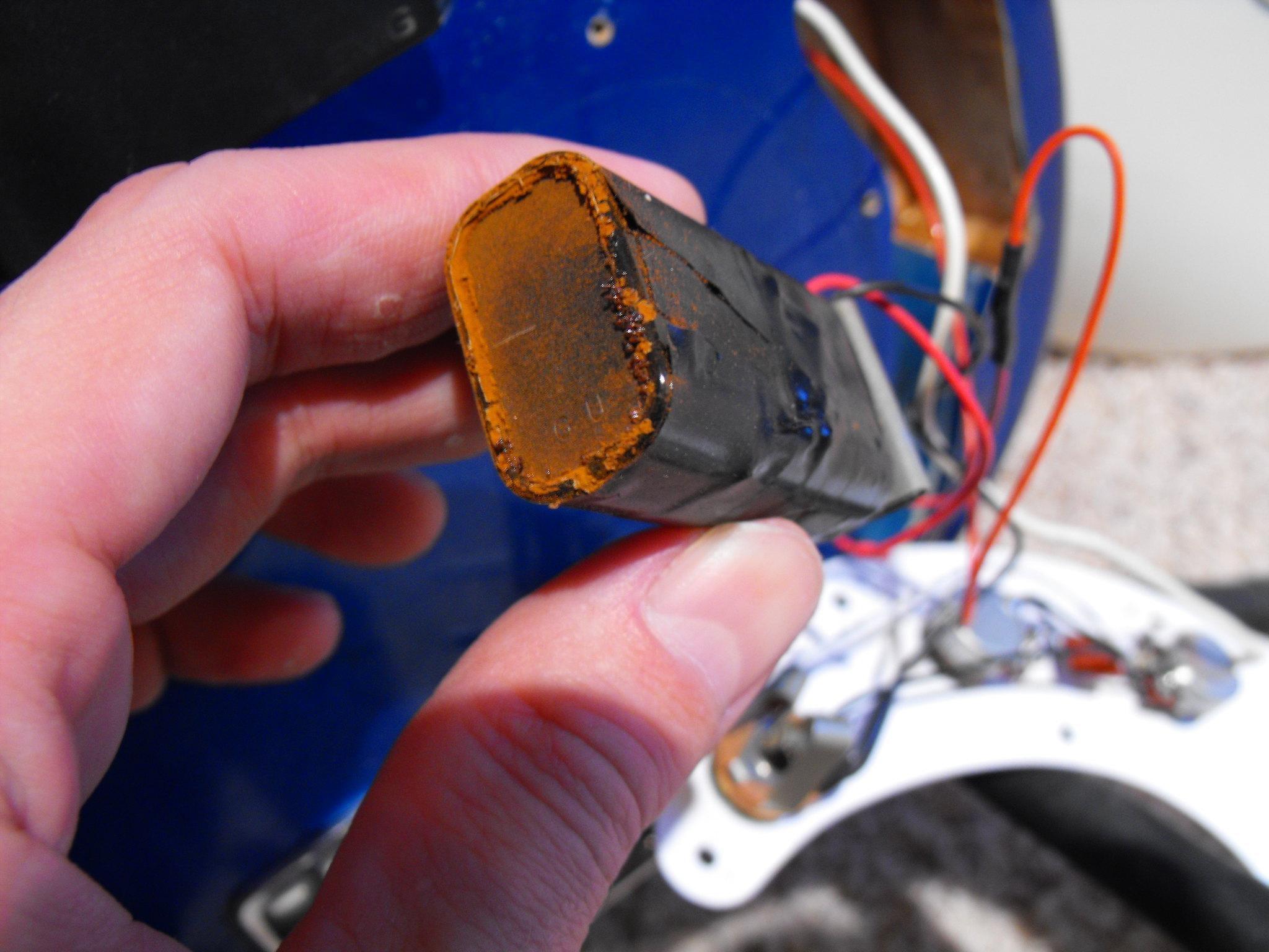 What To Do When a Car Battery Dies - Vehicle Maintenance Pros